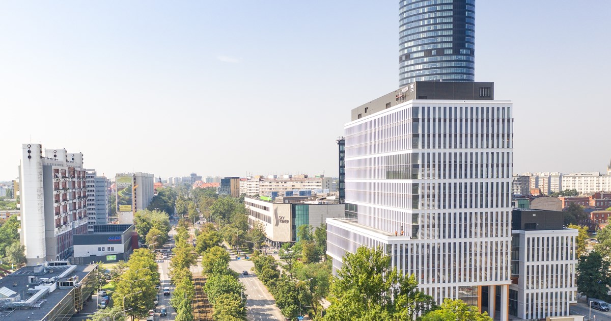 Green concrete and green solutions - the first buildings of Centrum ...