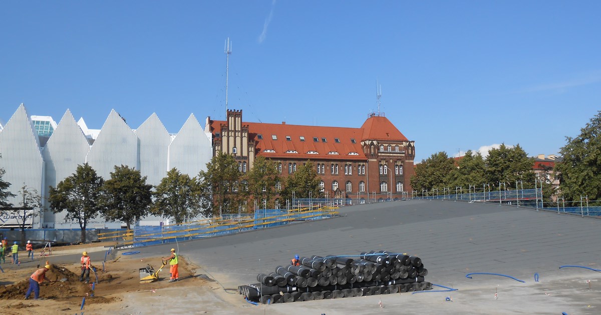 Trwa budowa Centrum Dialogu "Przełomy" | www.skanska.pl