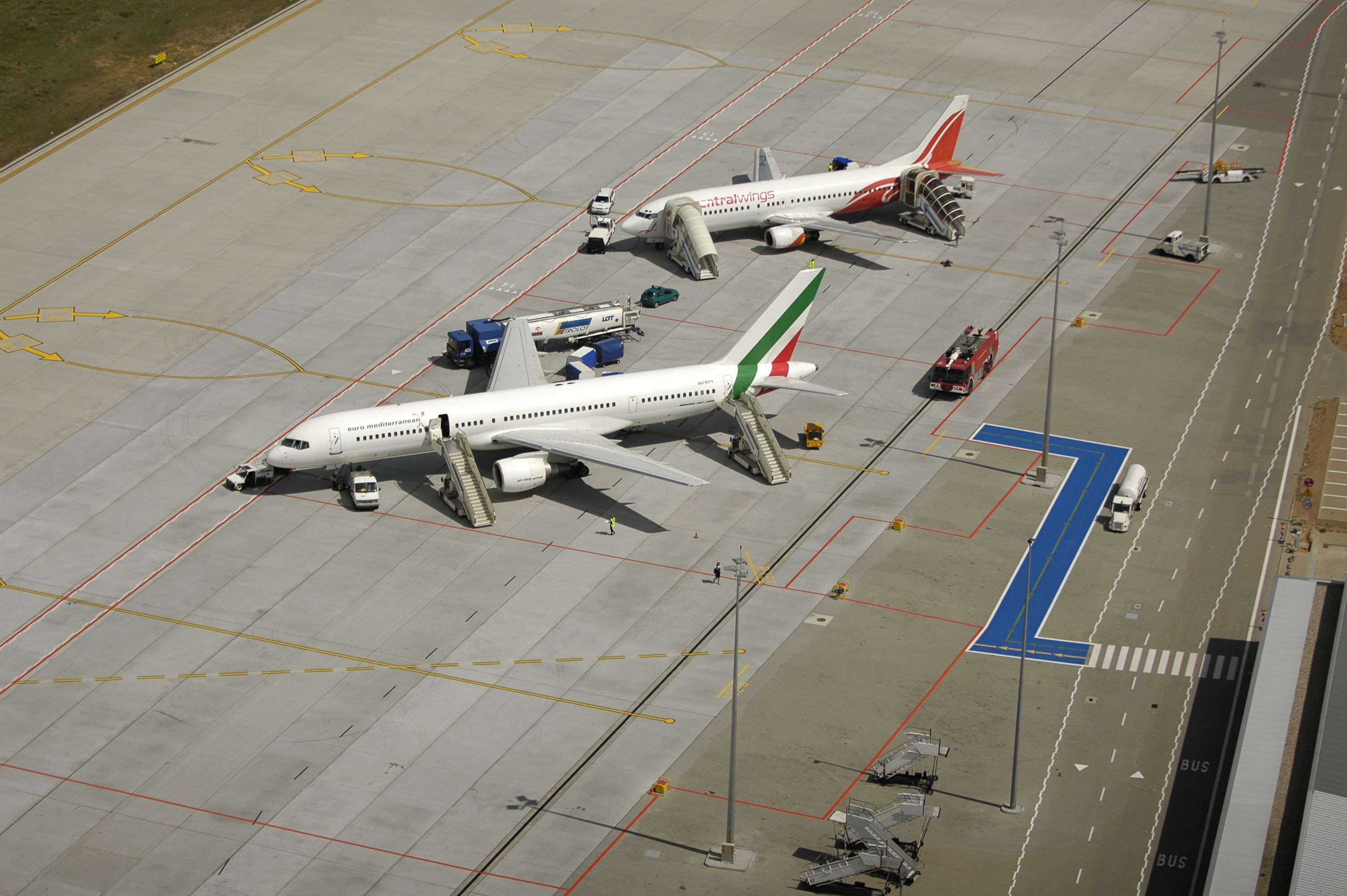 Extension of apron at the Poznan-Lawica Airport | www.skanska.pl